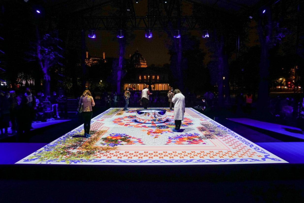 A Persian Carpet Installation by Qatari Artist in Paris