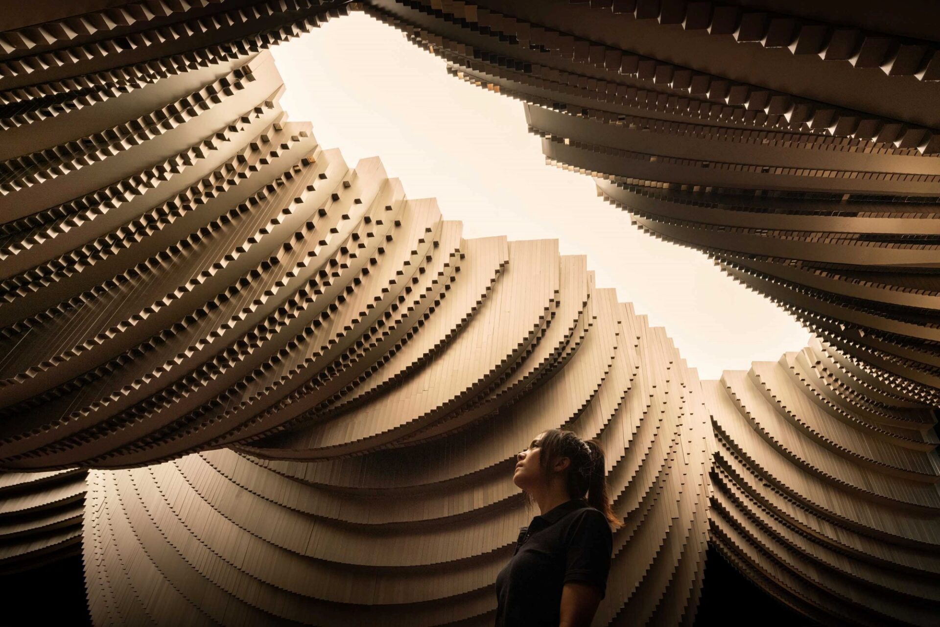 The Aluminum Grotto: Innovative Thai Pavilion The Aluminum Grotto ...